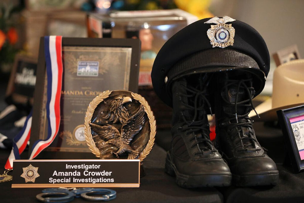 In Loving Memory of Deputy Crowder and Sgt. Gutierrez – Harris County ...